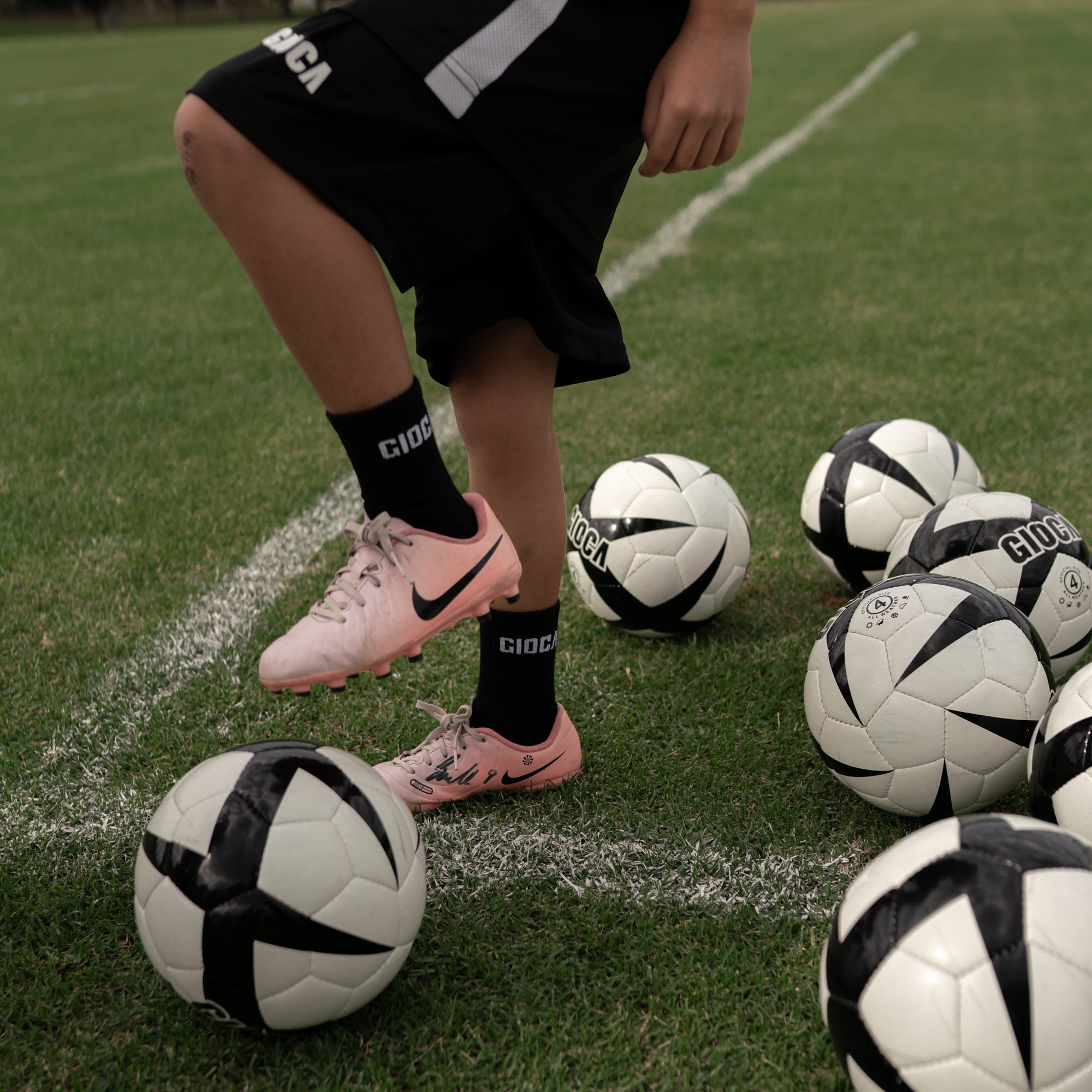 Poynter Primary School Sign On with FFE - Football For Everyone